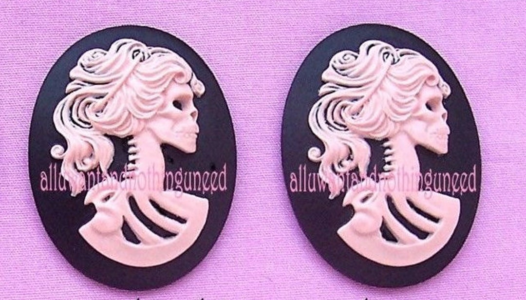 2 Goth Halloween Lolita Bright Pink Color LADY She SKULL on Black 40mm ...