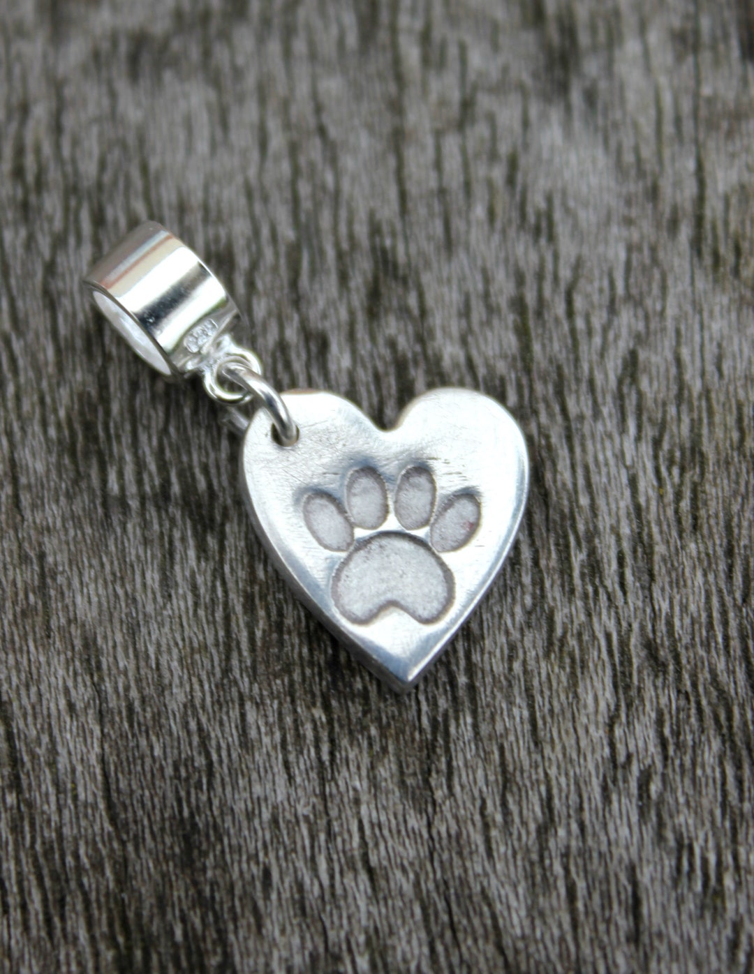 Charm Pandora por la pérdida de una mascota, charm con forma de corazón ...