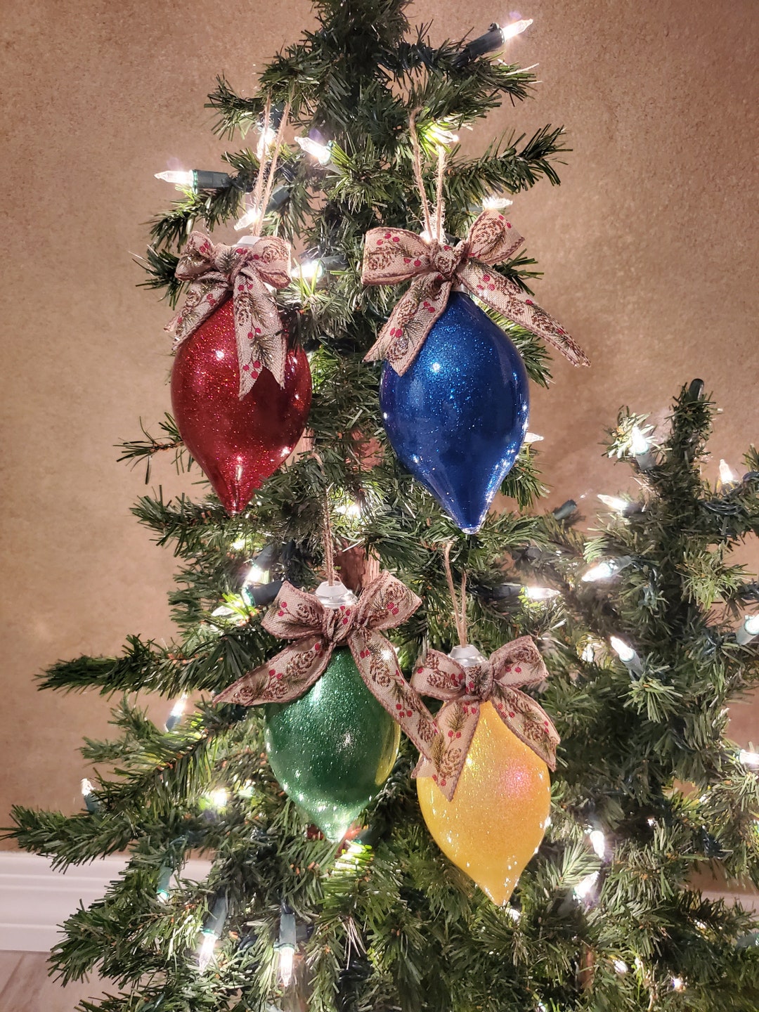 Light Bulb Glitter Holiday Ornament Tree Ornament - Etsy