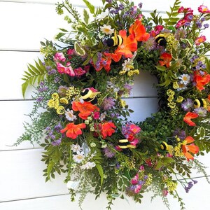 Bee Wreath, Summer Wreath, Spring Floral Wreath for Front Door, Bumble ...