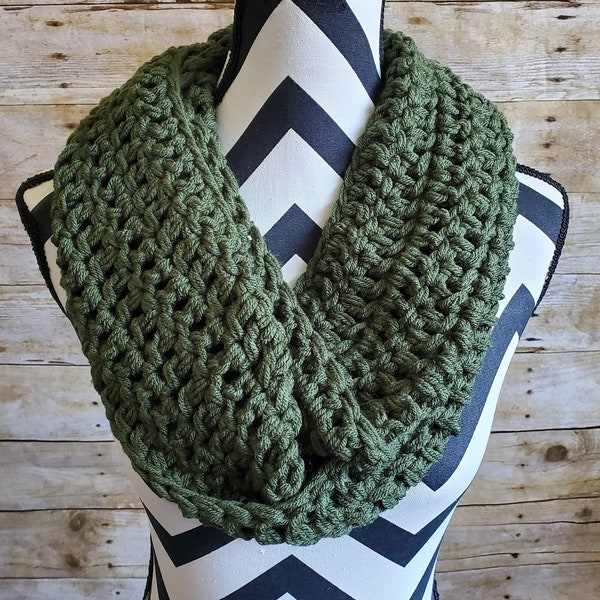 Green Infinity Scarf - Etsy