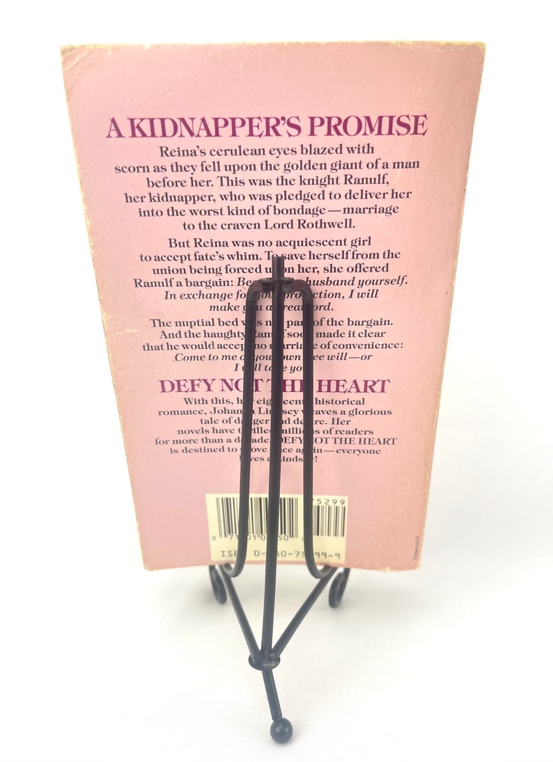 Defy Not the Heart by Johanna Lindsey 1st Avon Printing Paperback W ...