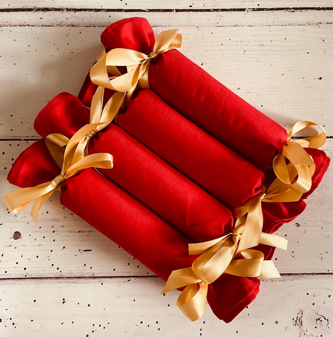 Red & Gold Christmas Seasonal Crackers Reuseable Tableware Decor - Etsy
