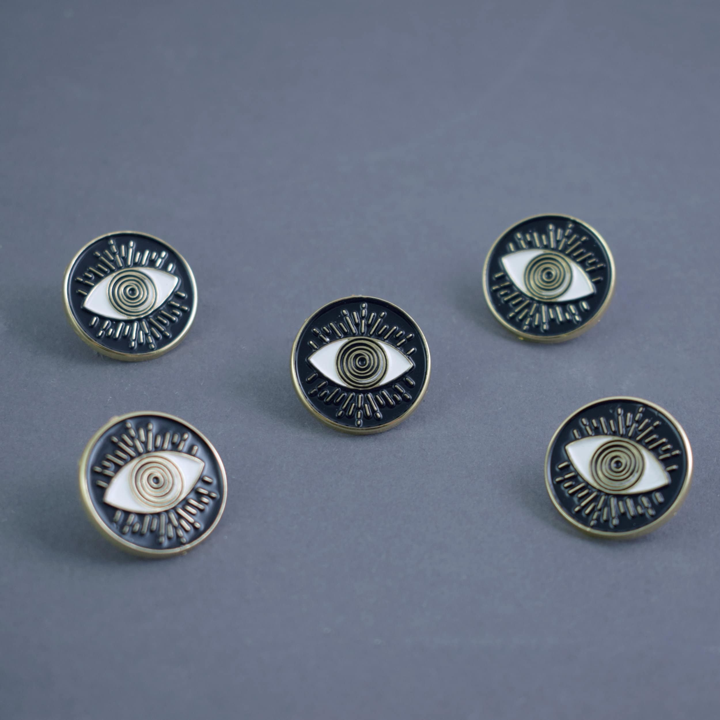 Eyeball Pin // Magic // Cute Pin // Pins // Enamel Pin // - Etsy Canada