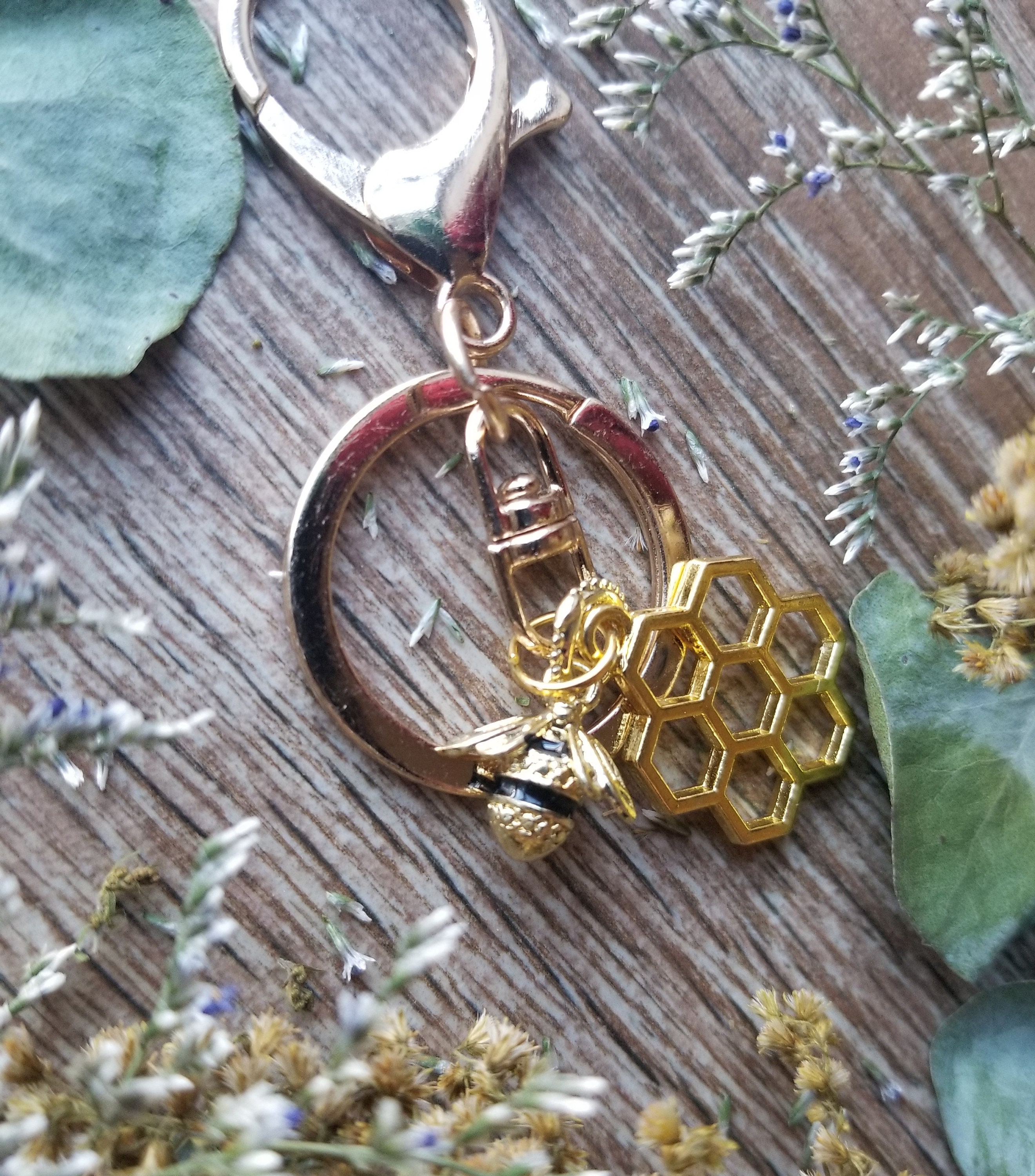 Bee honeycomb keychain beehive bee keychain gold | Etsy
