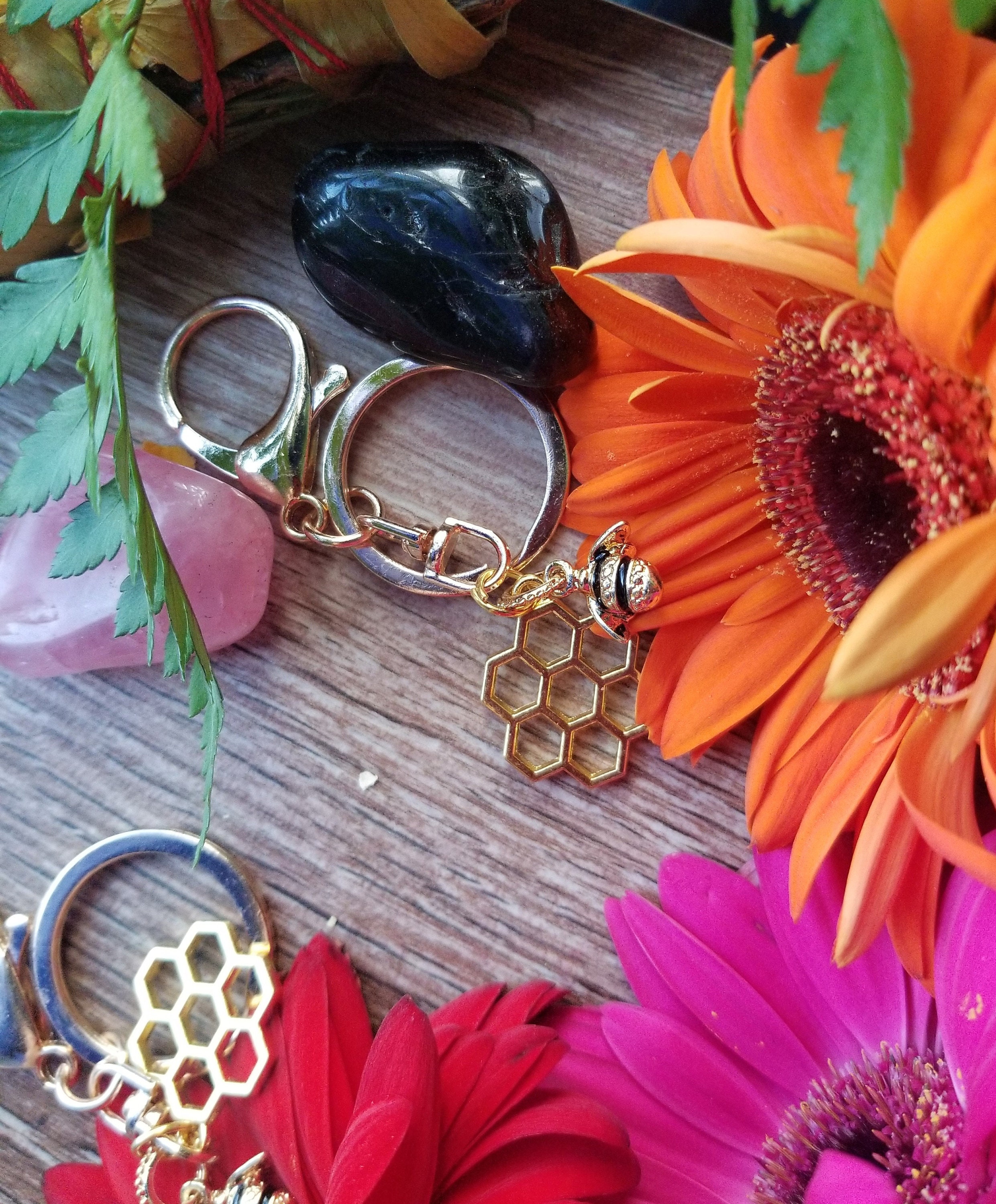 Bee honeycomb keychain beehive bee keychain gold | Etsy