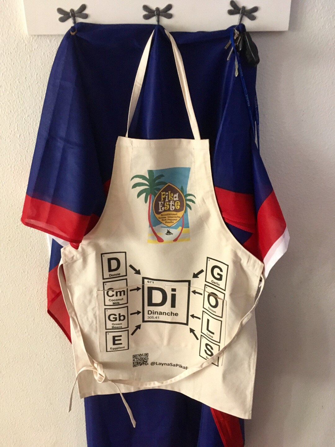 Pika Este Brand | Donne Dinanche Kitchen Apron - Etsy