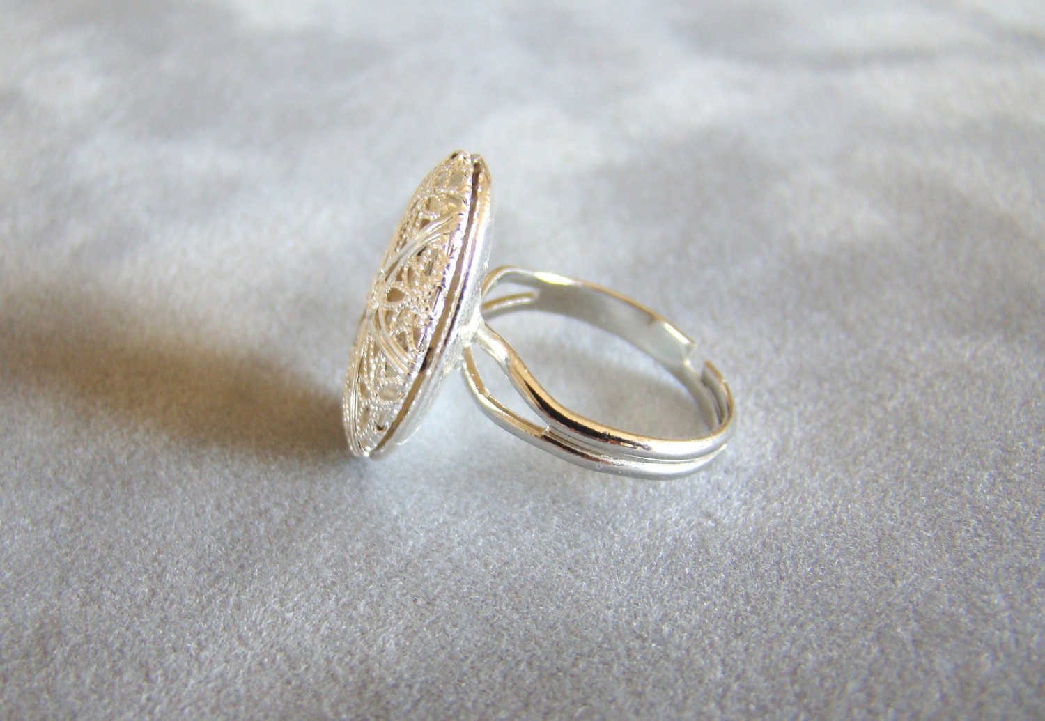 Plain and Simple Silver Essential Oil Diffuser Ring, Aromatherapy Ring ...