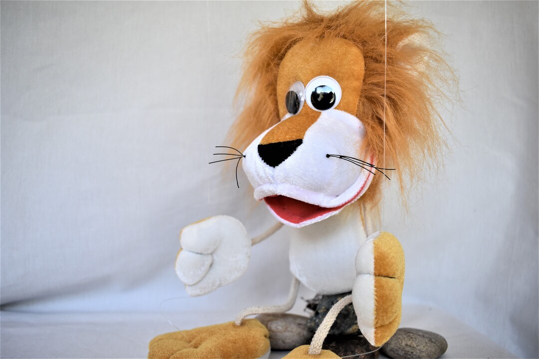 Lion Marionette Puppet on Three Strings, Lion Soft Toy Puppet, Big Five ...