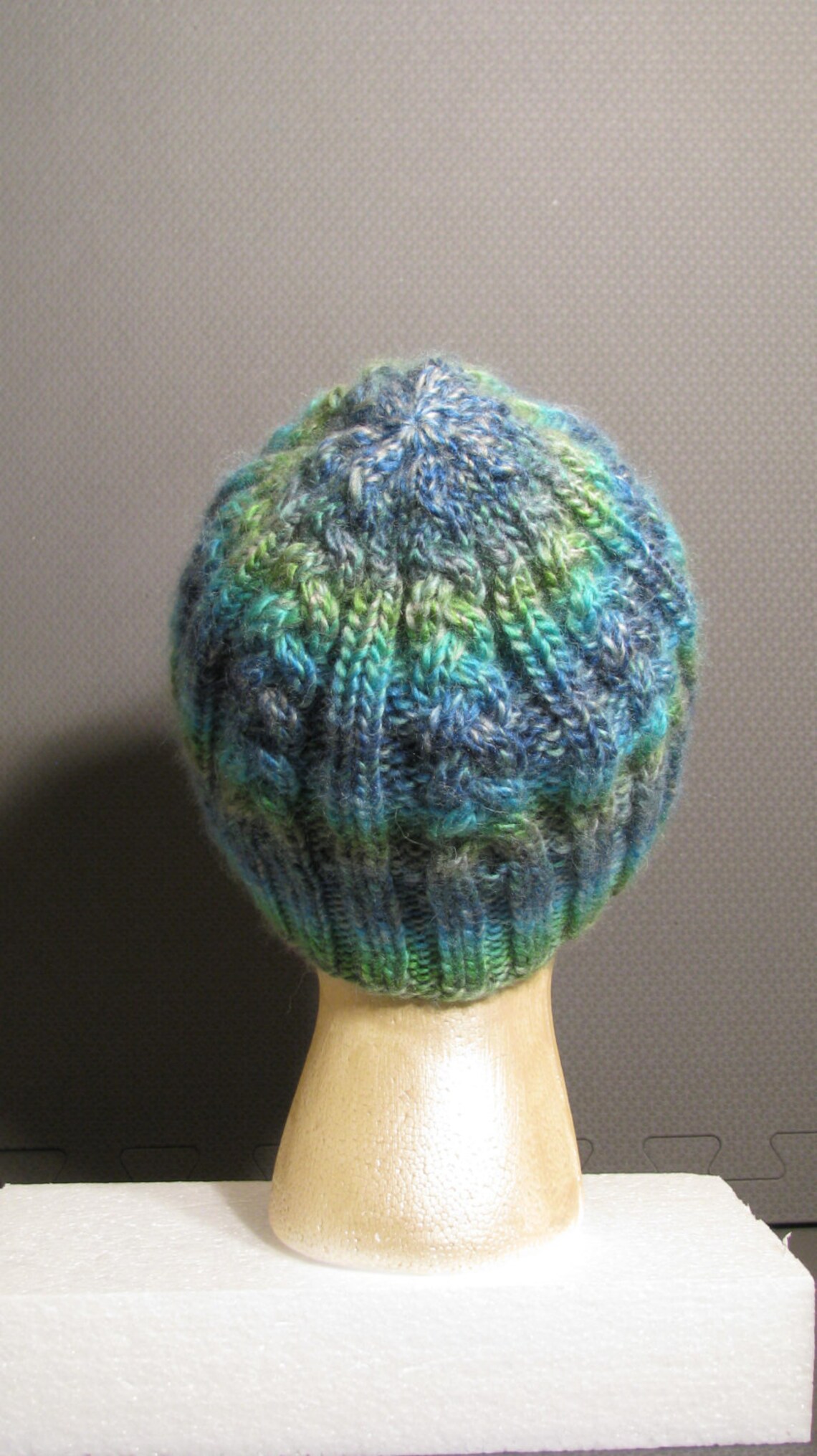 Knit Hat Knitting Pattern 'alexis' for a Womens | Etsy