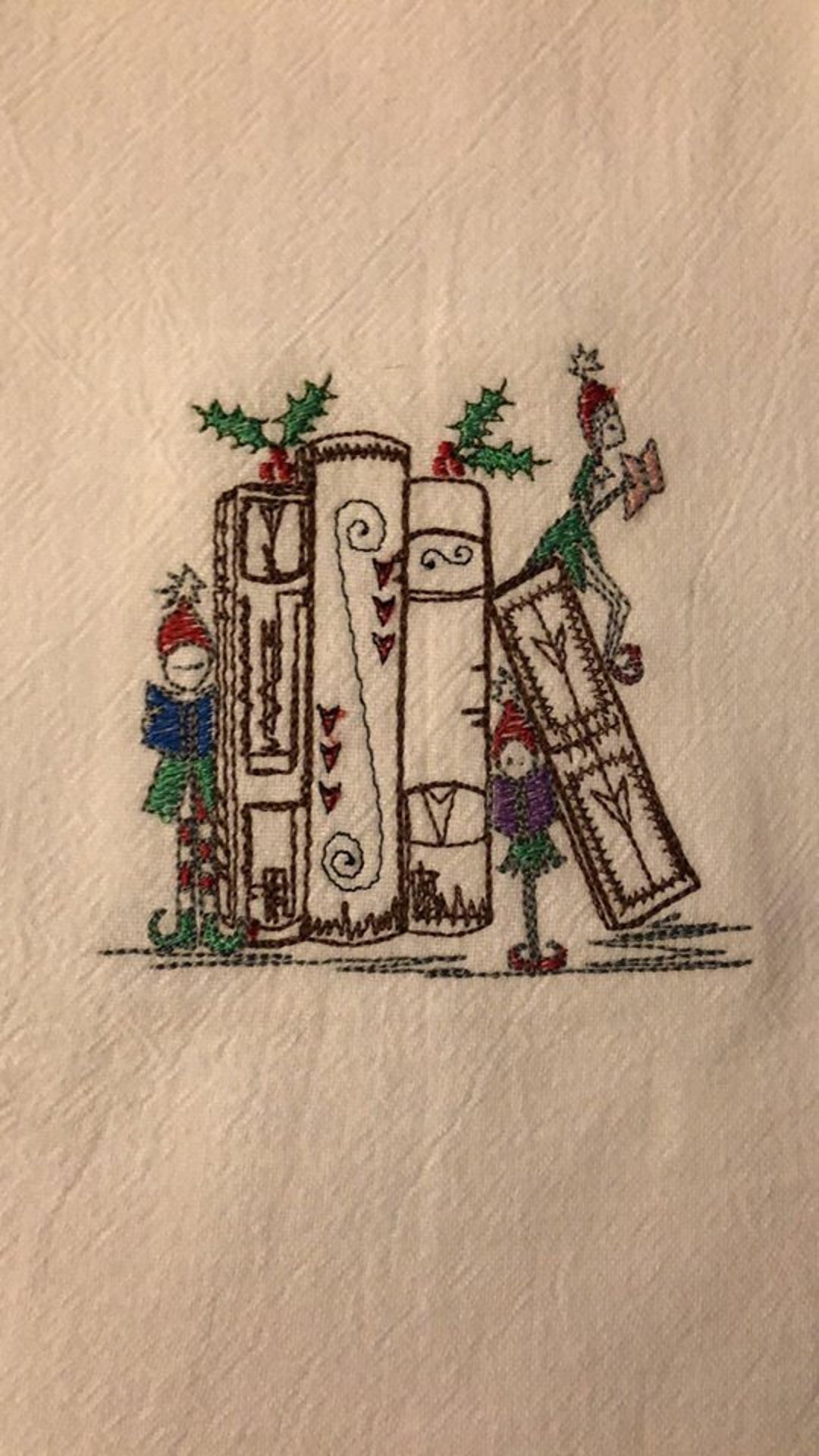 Machine Embroidery Designs,reading Book Pillow , Christmas Embroidery ...