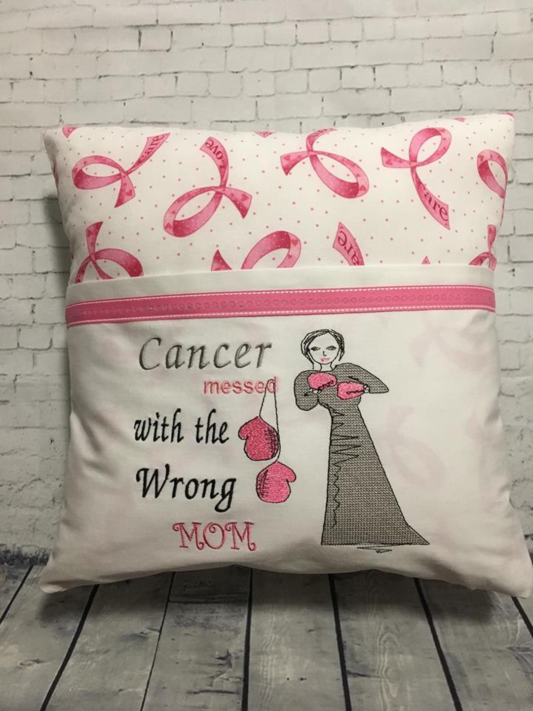 Machine Embroidery Designs,reading Book Pillow Embroidery Designs ...