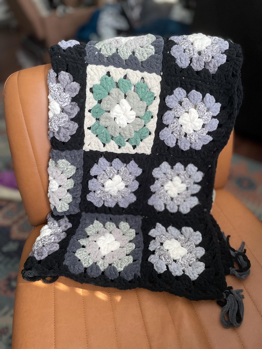 Color Burst Granny Square Throw Pattern - Etsy