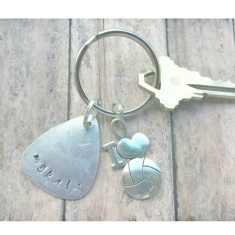 Volleyball Keychain Name Volleyball Mom Personalized Key - Etsy