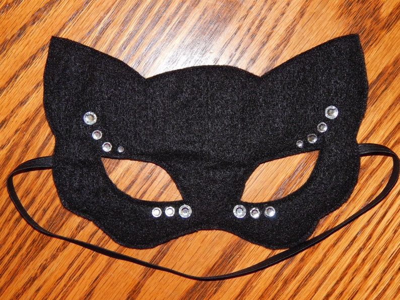 Inspired by Cat Woman Felt Superhero Mask Costume Accessory - Etsy