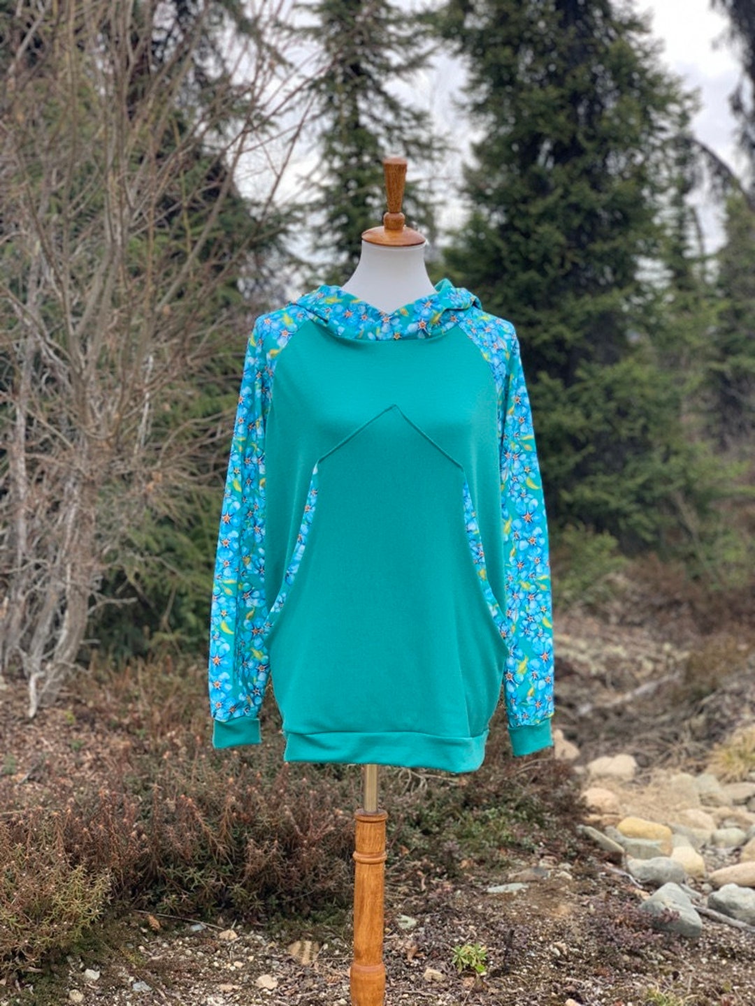 Large Ladies All Knit Qaspeq kuspuk Forget Me Not Wildflowers - Etsy