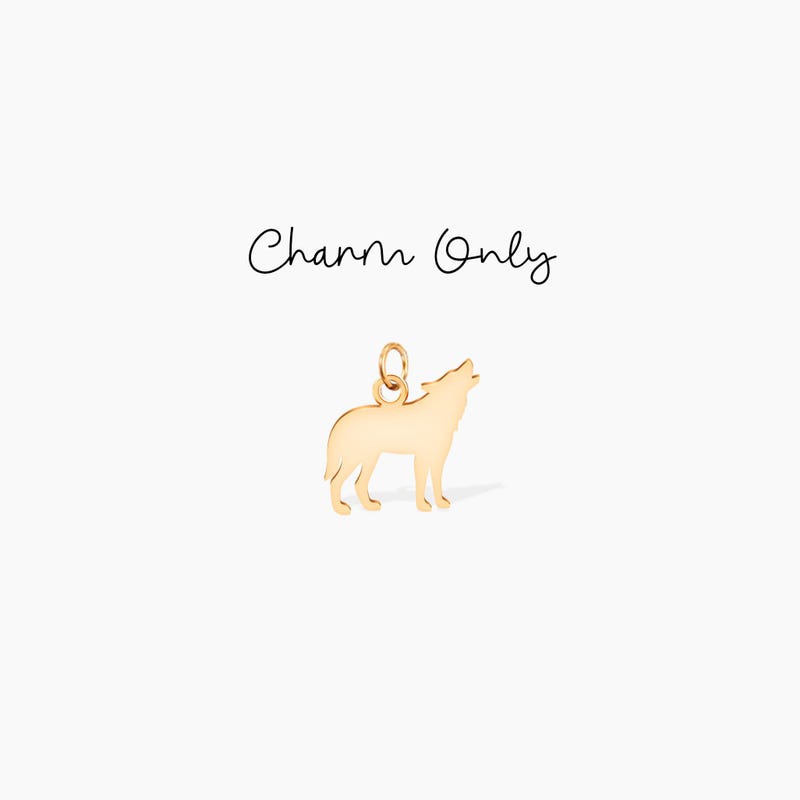 Small Silver Wolf Pendant - Etsy