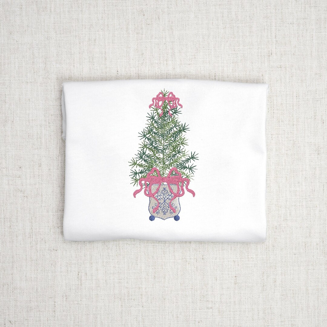 Christmas Embroidery Design, Tree With Ribbon and Bow Machine ...