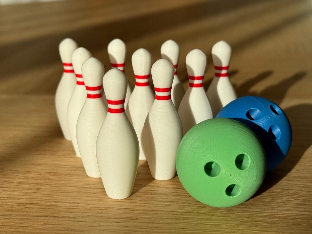Mini Bowling Set - Fun Desk Toy - Etsy