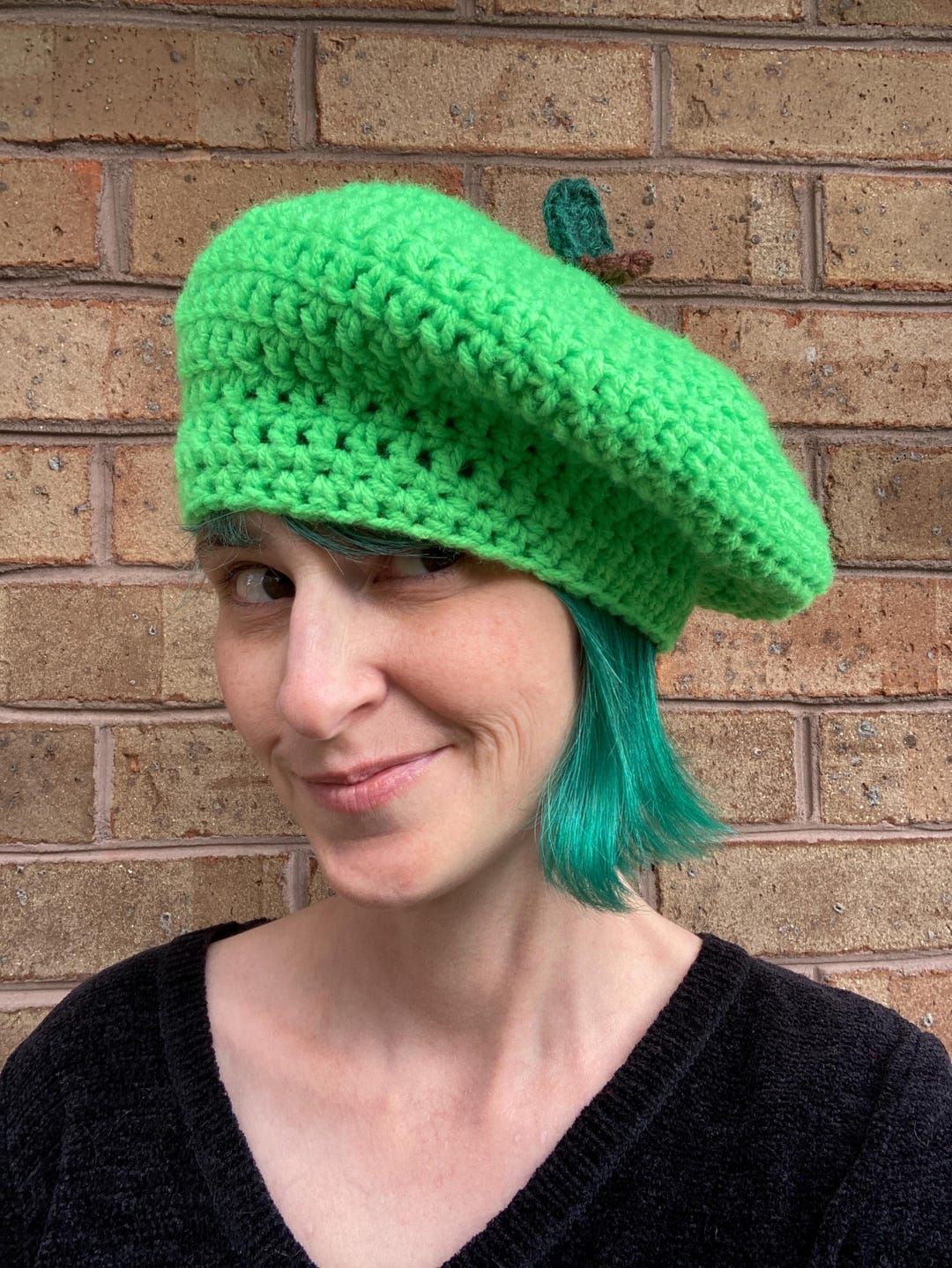 Apple of Your Eye -bright- Green Beret! - Etsy