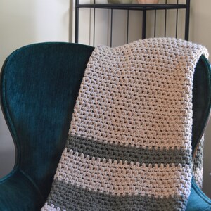 CROCHET PATTERN // Homecoming Throw Chunky Striped Couch Blanket - Etsy