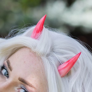 Red Tipped White Resin Cast Chibi Horns - Oni / Demon / Devil / Dragon / Monster Horns for ...