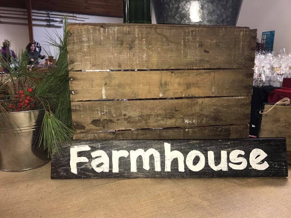 Black and White Farmhouse Sign - Etsy