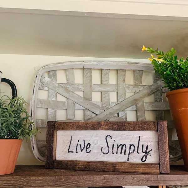 Live Simply Wall Sign - Etsy