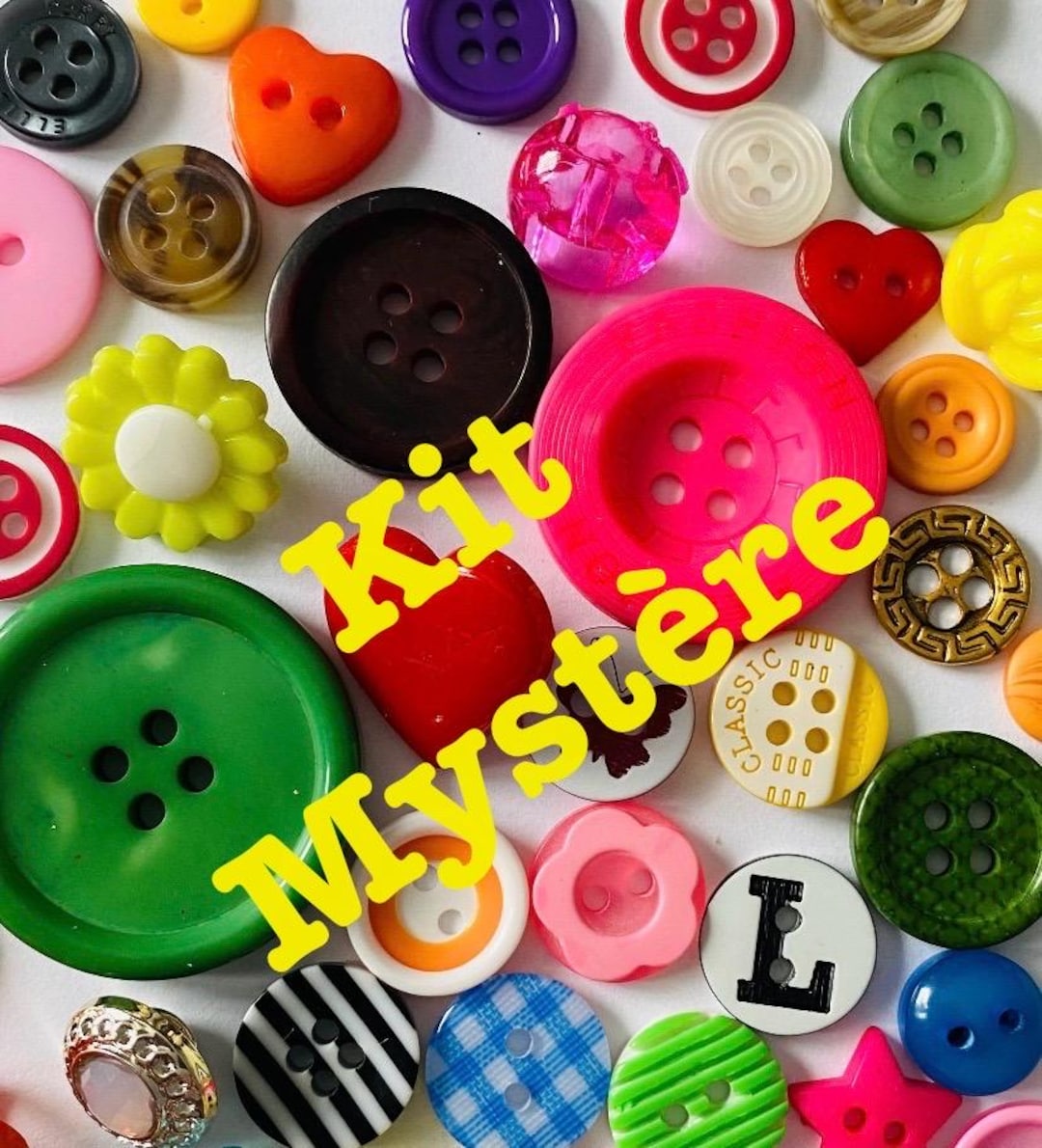Assorted Buttons in Packs of 100 - Etsy Canada