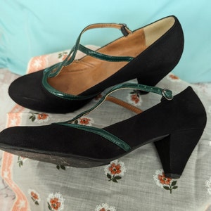 Vintage Suede Crown Cone Heels Size 9 1/2 1950's-60's Vintage Black ...