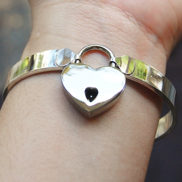 Submissive Bracelet - Etsy