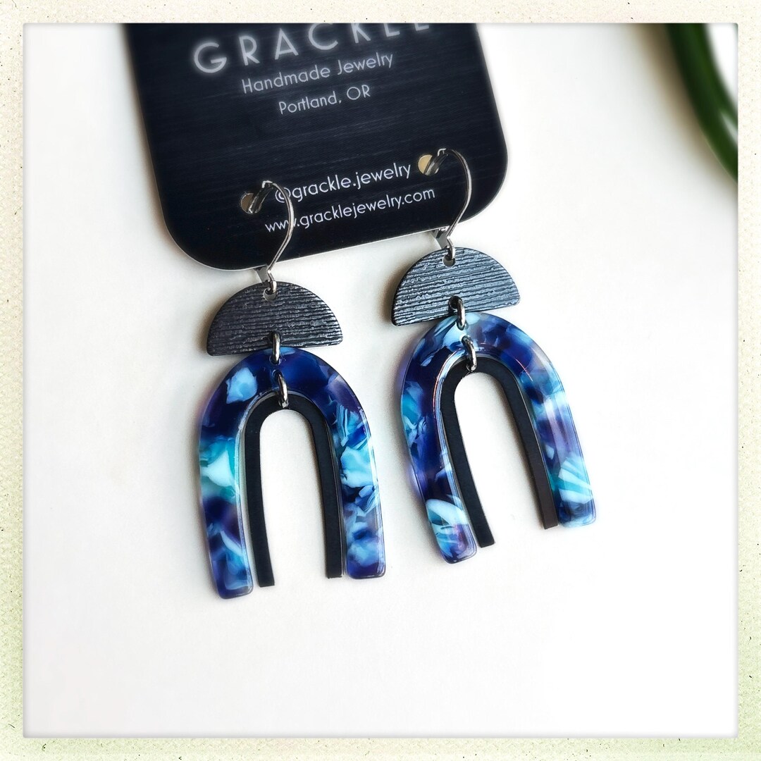 Julia Arch Earrings - Etsy