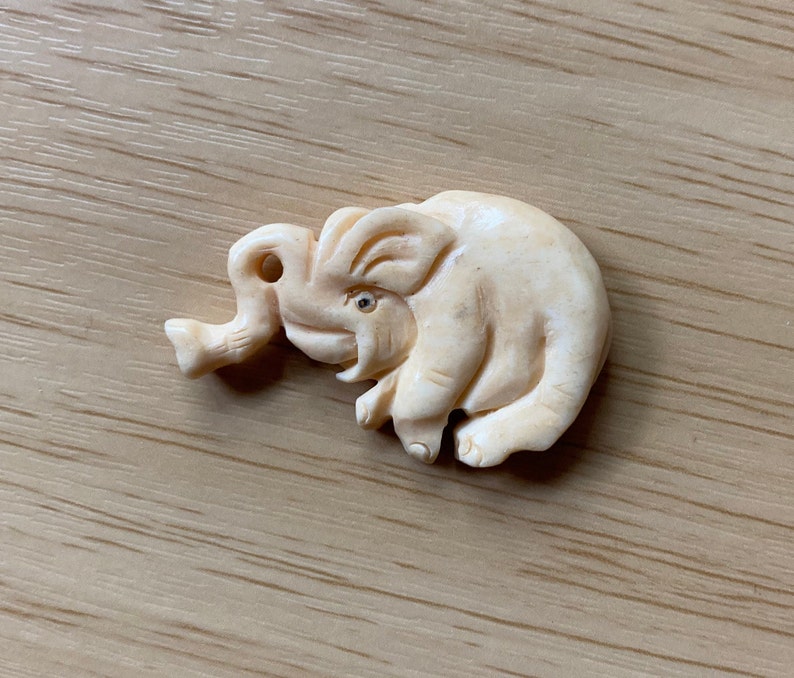 Hard Carved Bone Beads - Elephant 35 Mm - Etsy