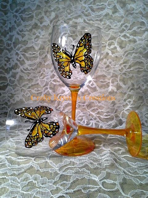 Hand Painted Monarch Butterfly Wine Glass - Etsy