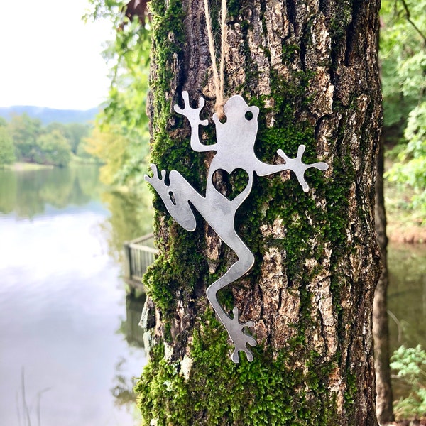 Metal Frogs - Etsy