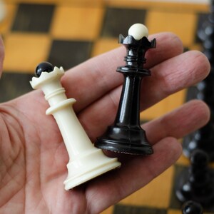 Soviet CHESS SET With Wooden Chess Board Bakelite Chess - Etsy UK