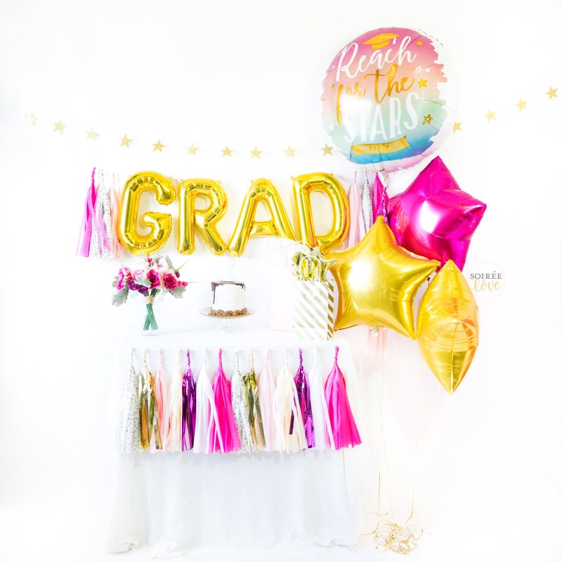 2018 Graduation Centerpiece - Etsy