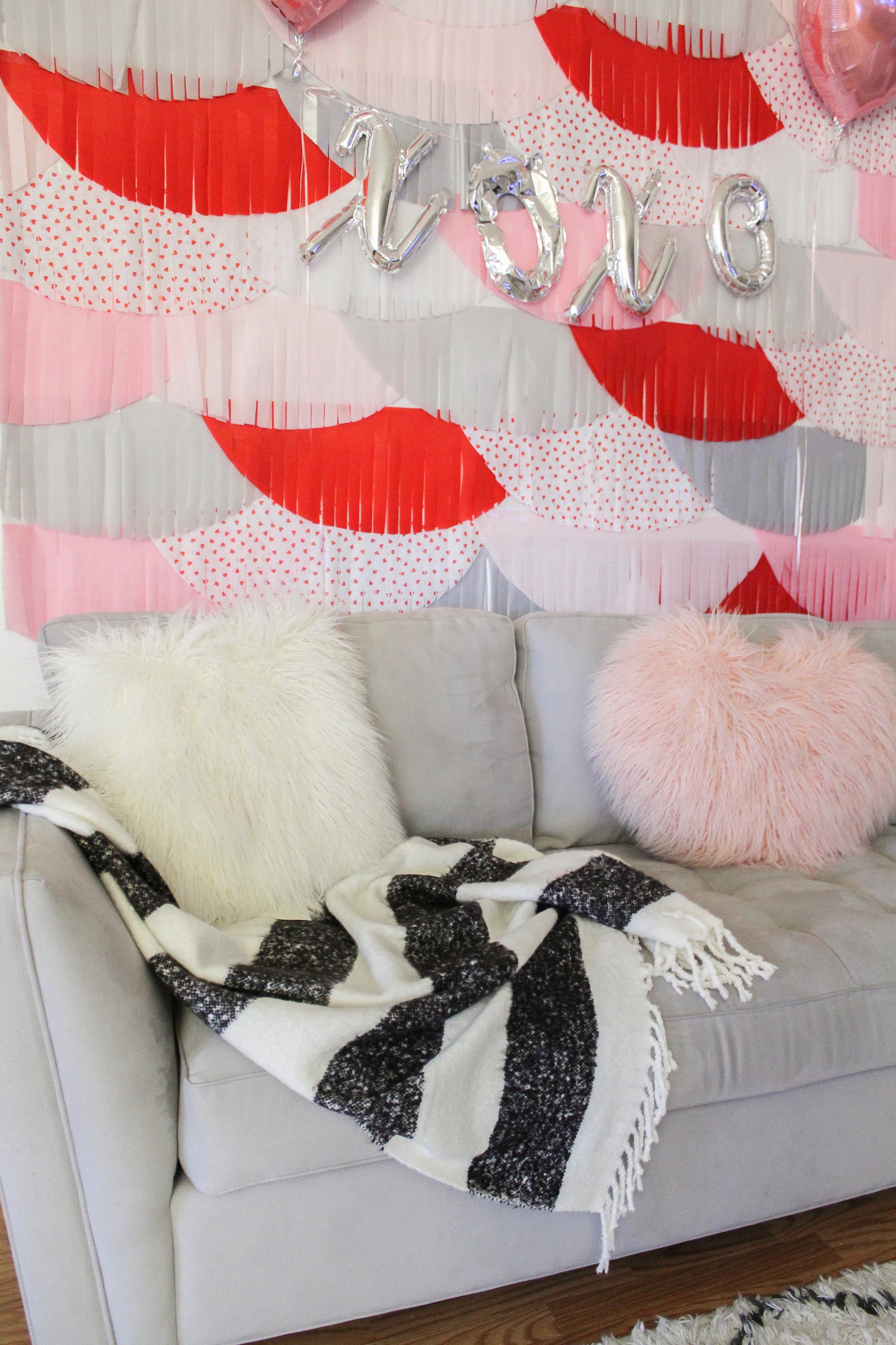 DIY Valentine Fiesta Fringe Scallop Backdrop | Valentine's Day ...