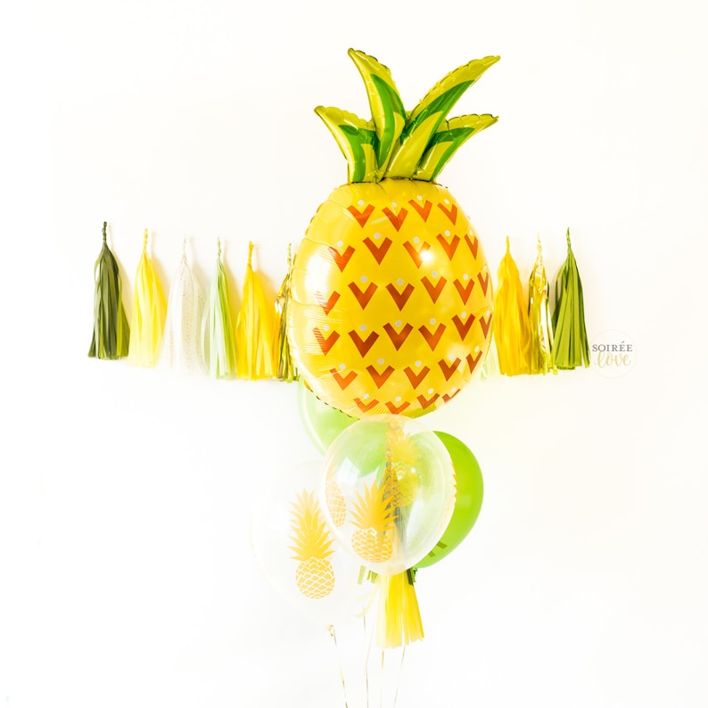 PINEAPPLE Balloon | Party Like a Pineapple, Twotti Frutti, Lets ...