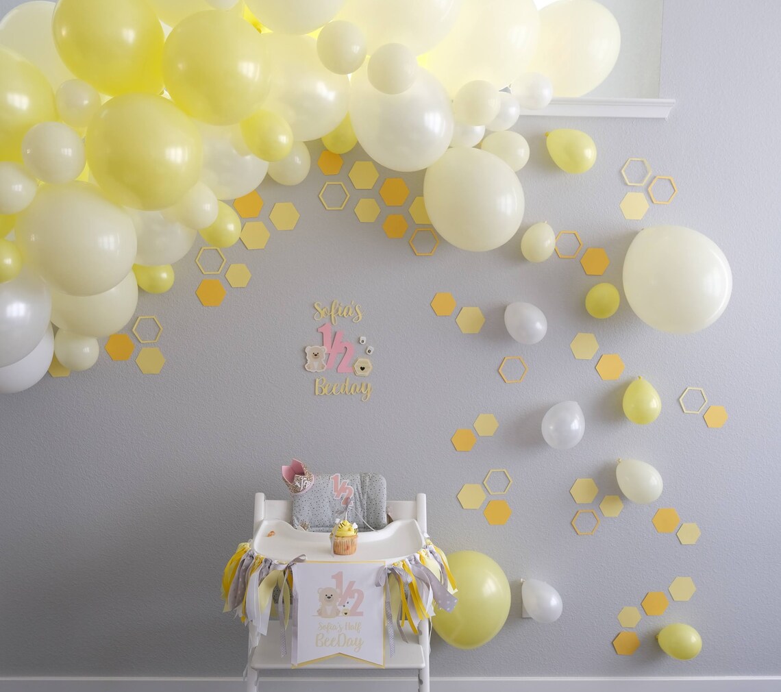 DIY Bee Balloon Garland | DIY What Will It Bee Balloon Arch, Happy Bee ...