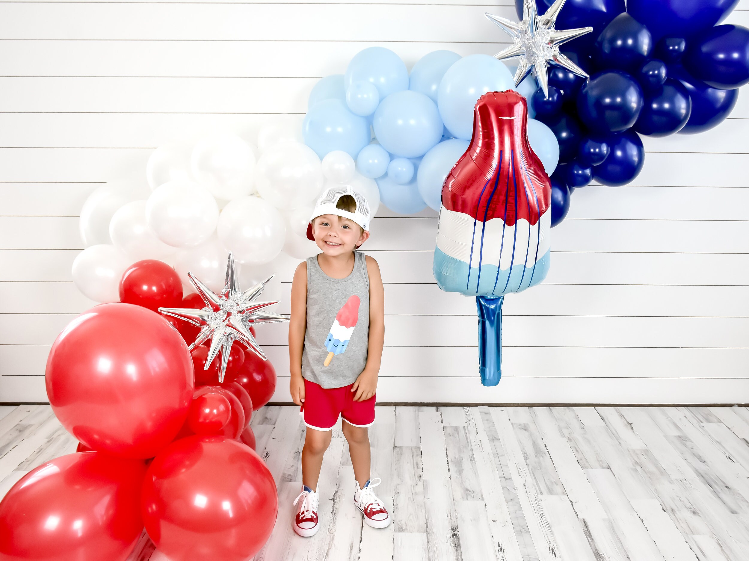 DIY 4th of July Patriotic Rocket Pop Balloon Garland Red | Etsy