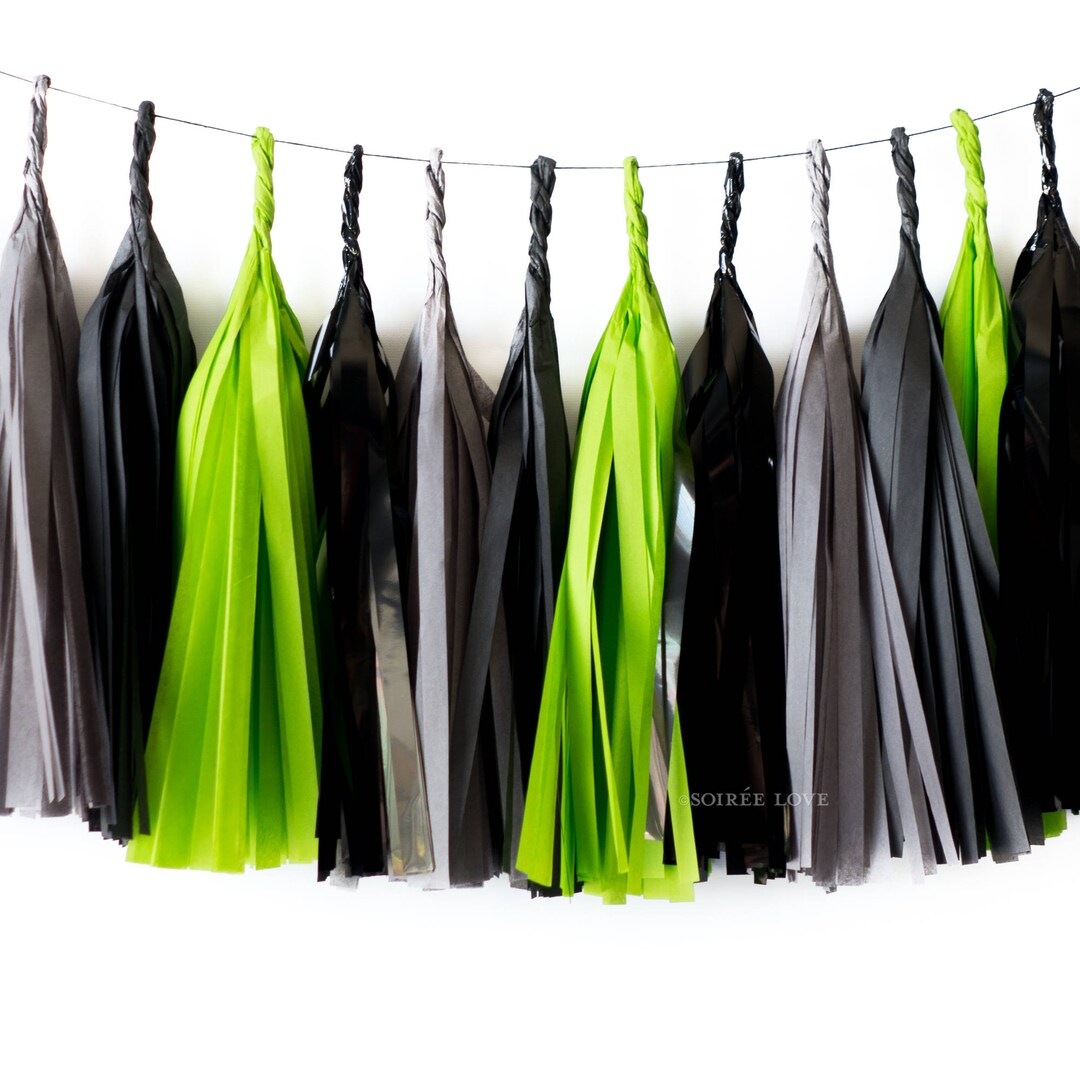 WICKED ALIEN | Green Gray Black Paper Tassel Garland, Spooky Halloween ...