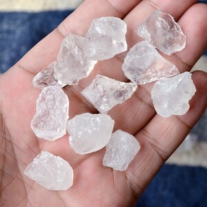 Small Raw Clear Quartz Loose Stone Rough Rock Crystal Quartz Mineral ...