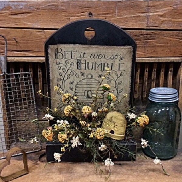 Primitive Bee - Etsy