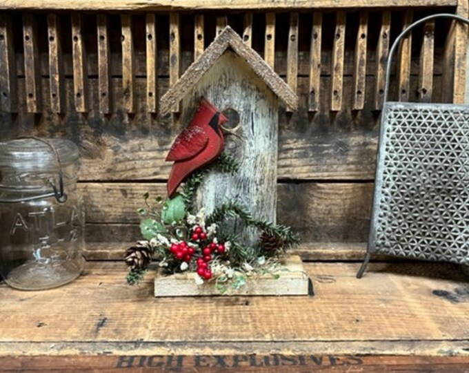 Primitive Winter Red Bird/cardinal Faux "birdhouse" Design Pretty ...