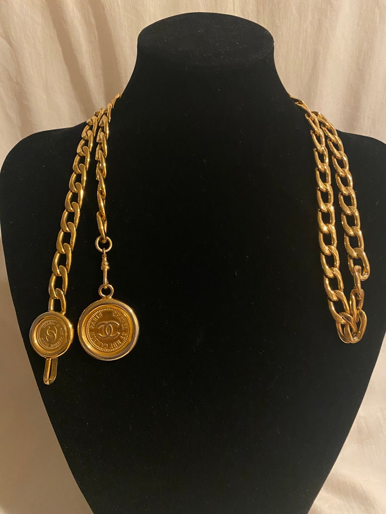 Iconic Vintage 1990's Chanel Gold Metal Chain Belt - Etsy