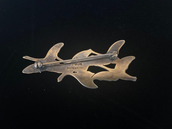 Erik Magnussen "Flying Geese" Brooch - Gem