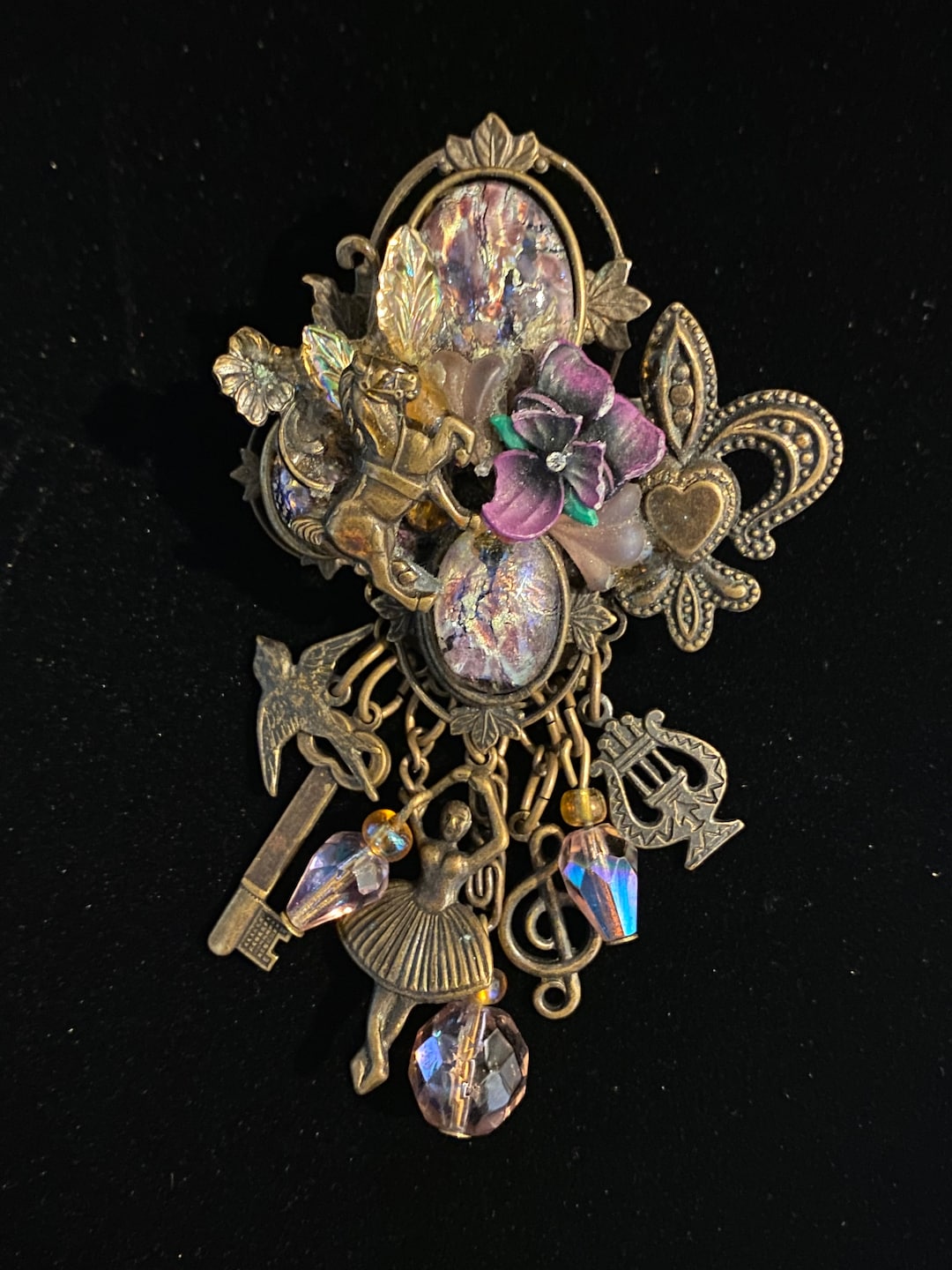 Vintage Lisa Carlson Brooch - Etsy