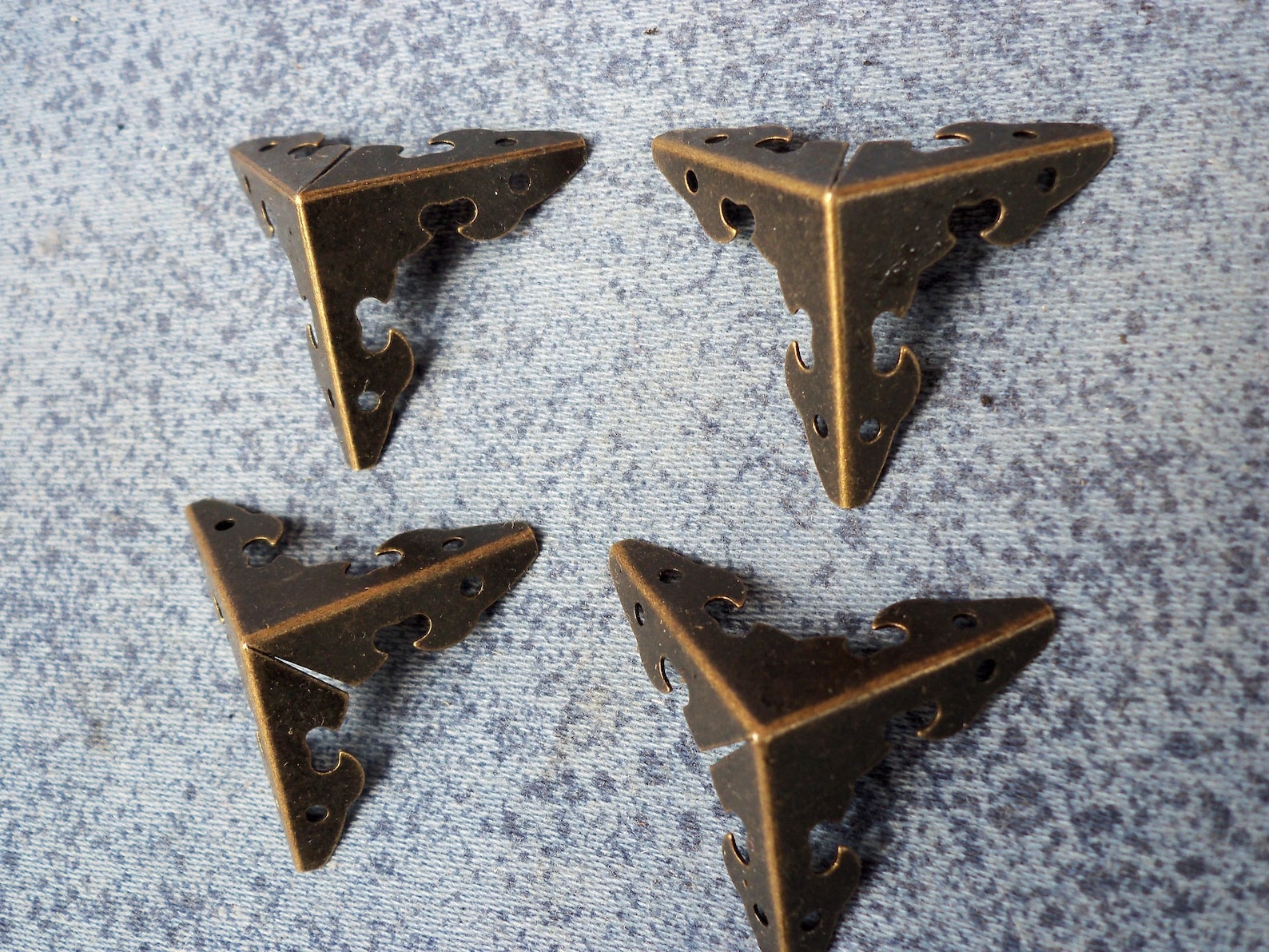 4pcs 22mm X 22mm X 22mm Metal Decorative Corner Bracket for - Etsy