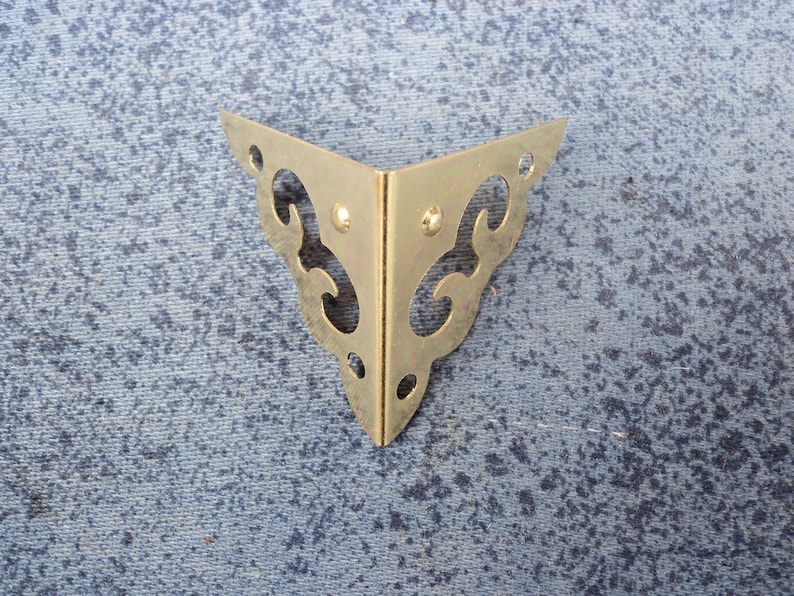 4pcs 30mm X 30mm X 30mm Metal Decorative Corner Bracket for - Etsy